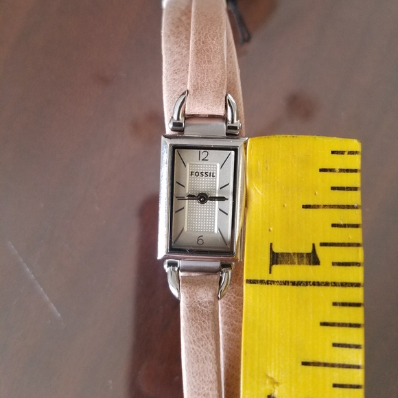 Fossil | Accessories | Trendy Fossil Women Beige Rectangle Watch ...